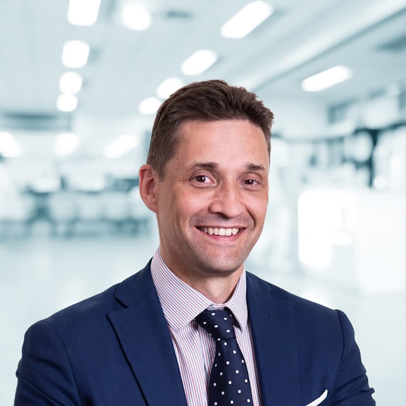 Henry D Atkinson | Consultant Orthopaedic Surgeon in London